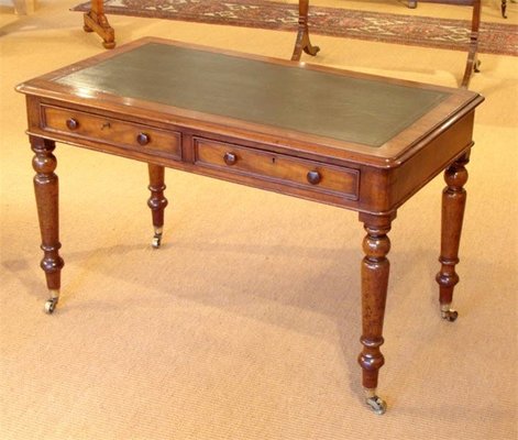 Antique Style  Hotel Writing Desk Oak Wooden With Drawers Environment - Friendly