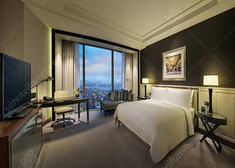 Elegant White Bedroom Furniture Sets For Hotel With Soild Wood Material