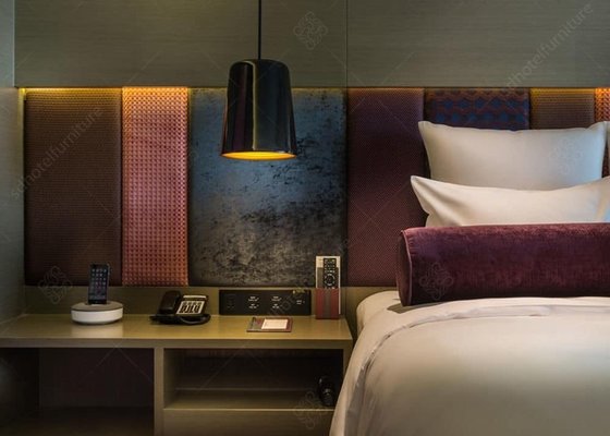 Luxury Shangri-la Hotel Bedroom Furniture Sets With High Glass Finsh