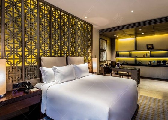 Luxury Apartment Furniture Sets / Wooden Hotel Style Bedroom Furniture