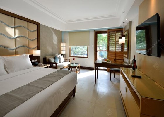 Brown Modern Luxury Hotel Bedroom Furniture With High Light / Apartment Double Bed