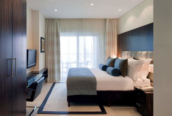 Custom 3 Star Hotel Project Furniture Solid Wooden + Plywood + MDF Covered