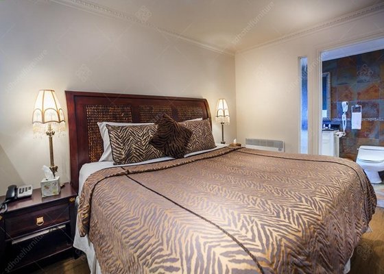 Artistic Wooden Commercial Hotel Bedroom Furniture Sets Includes Headboards , Bed Base , Nighstand
