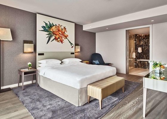 Fit Size Solid Wood 3 Star Hotel Furniture Bedroom Sets With 1 Year Warranty