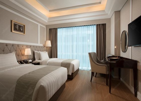 Durable Modern Hotel Bedroom Furniture Oak Wood Veneer Fashionable Design