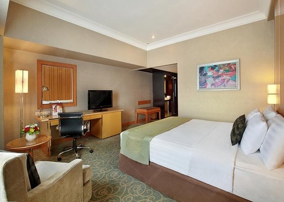 Multi Color Hotel Clearance Furniture , Italian Solid Wood Bedroom Furniture