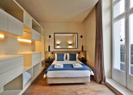 Hotel Bedroom Queen Size Hotel Bed Furniture Set Contemporary Style