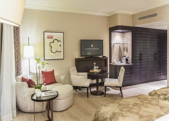 Customized Hotel Bedroom Furniture Set , Hotel Living Room Furniture