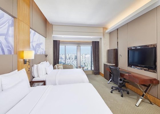 5 Star Multicolor Rosewood Hotel Bedroom Furniture Sets