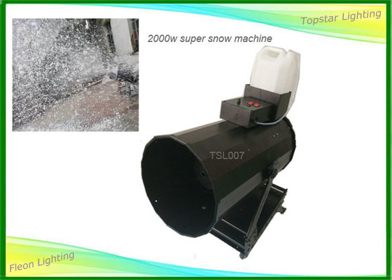China 2000 Watt Artificial Portable Snow Making Machine For Parties Cover 150cbm supplier
