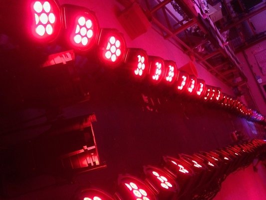 Slim Par64 7 x 15w Led Par Light Rgbwa Uv 6in1 Indoor Cast Aluminum House Led Par Can Light For Wedding Décor supplier