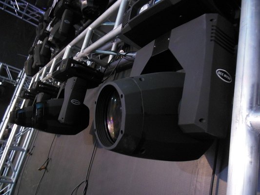Super Bright 330w R15 Wash Moving Head Stage Lights High Power Lamp Rainbow Effect supplier
