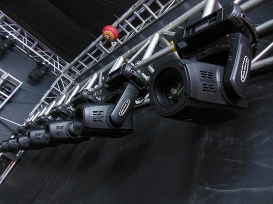 17R Sharpy Moving Head Light 12 Prism Dj Stage Lights Multi Color supplier