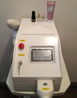 2016 newest q-switch nd yag laser lip line tattoo removal machine with CE approved / q-swi