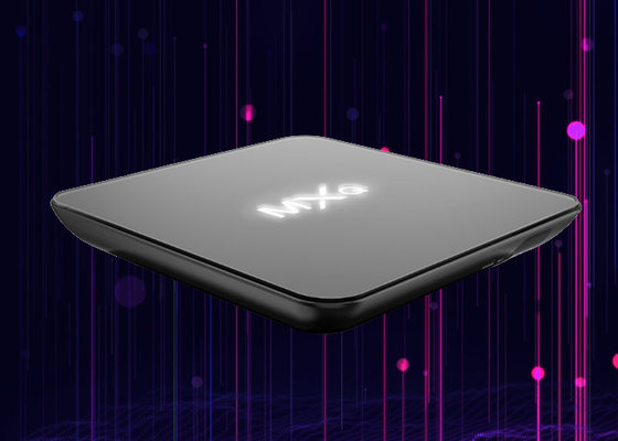 Remote Control Android Smart TV Box Media Player 3840 X 2160 High Definition
