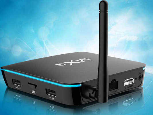 WiFi Fast LAN BT Amlogic S905X2 TV Box 4K 60 Hz Video Decoding