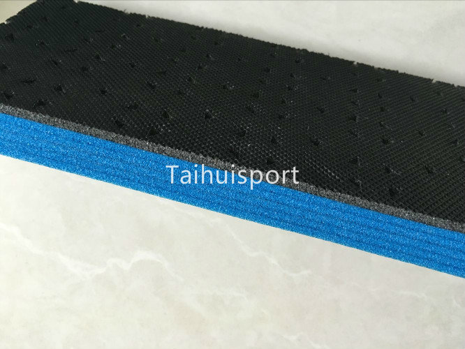 High Tensile Strength 0.3MPa Water Proof Crosslink Fake Grass Underlay 8 MM-20 MM Thickness UV Resistant Food Grade
