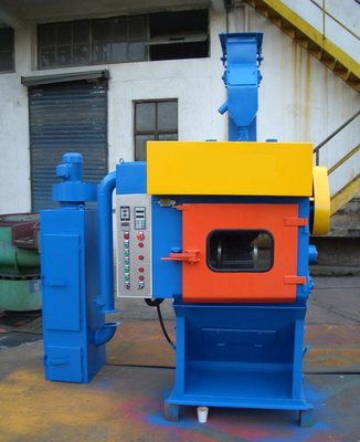 Batch Barrels / Tumble Shot Blasting Machine Fully Automatically Surface Particle Refining