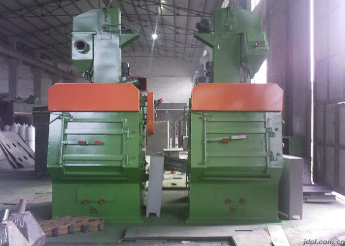 Rubber Track Shot Blasting Equipment , Shot Peening Equipment For Small Metal Cast Parts