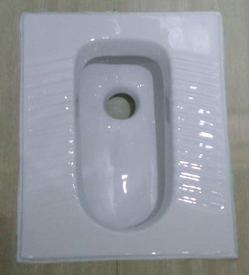 Asian Home Ceramic Squat Pan Toilet , Squatting Toilets Sanitary Ware Items
