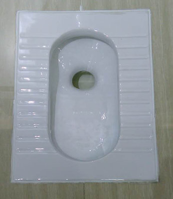 Eastern Style Ceramic Squat Pan Toilet Sanitary Ware For Small Bathrooms