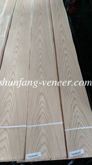 China Plain Sliced American Red Oak Veneer, Crown Cut supplier
