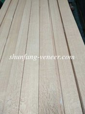 China Red Oak Natural Wood Veneer with Flake at very Cheap Price !!!! supplier