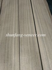 China Quartered Walnut Natural Veneers American Walnut Wood Veneer Straight Grain supplier