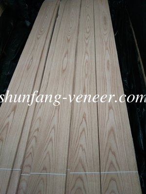 Crown and Quartered Red Oak Veneer American Red Oak Natural Wood Veneers supplier