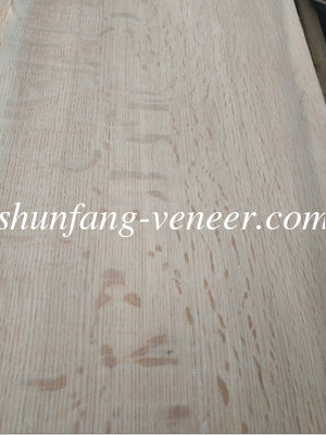 CHEAP Tiger Flake Red Oak Natural Wood Veneer in 0.5mm thickness supplier
