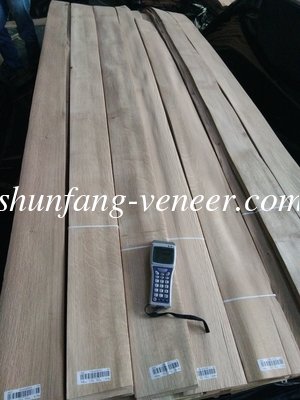 Flake White Oak Wood Veneer from shunfang-veneer-com.ecer.com supplier