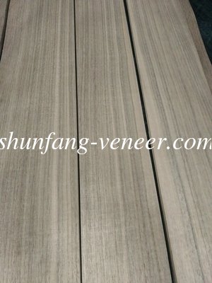 Quartered Walnut Natural Veneers American Walnut Wood Veneer Straight Grain supplier