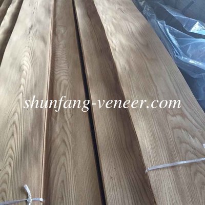 Well Sliced Elm Natural Wood Veneer for Furniture Door Panel Designing Decoration from shunfang-veneer-com.ecer.com supplier