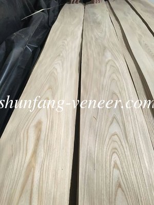 Well Sliced Elm Natural Wood Veneer for Furniture Door Panel Designing Decoration from shunfang-veneer-com.ecer.com supplier