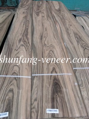 Full 0.5mm Crown PALDAO Sliced Wood Veneer for Panel Door and Furniture Industry from www.shunfang-veneer-com.ecer.com supplier
