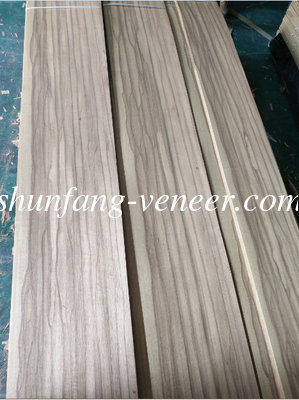 Full 0.5mm Well-Sliced Black and White Limba Natural Wood Veneer for Panel Door and Furniture Industry supplier