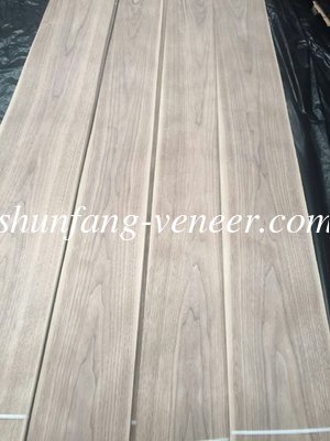 American Walnut Sliced Veneer Walnut Natural Veneers for Furniture Doors Panel Interior Decor supplier