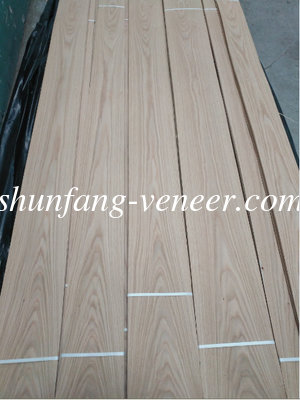 American White Oak Natural Wood Veneer For Office Furniture Wooden Doors Panel supplier