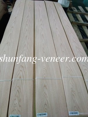 American White Oak Sliced Veneer Crown Oak Veneer Natural Veneers For Hotel Furniture Doors Veneered Panel supplier