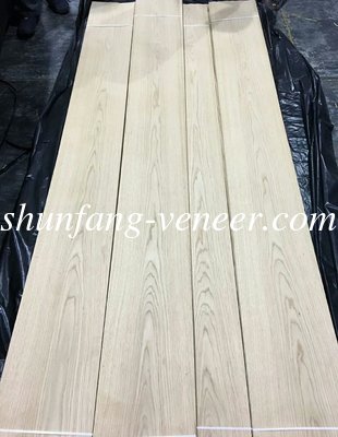 Natural White Oak Veneer American Oak Natural Veneers For Furniture Wooden Doors Fancy Plywood supplier