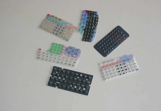 Anti Static 100% Silicone Rubber Keypad Easy To Carry Customized Logo
