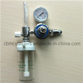 Medical Oxygen Regulator with Vertical Connector
