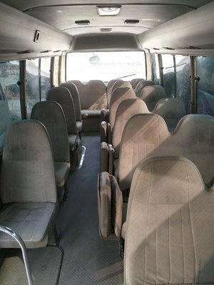 used Yutong bus for sale  from shanghai china buses left hand drive