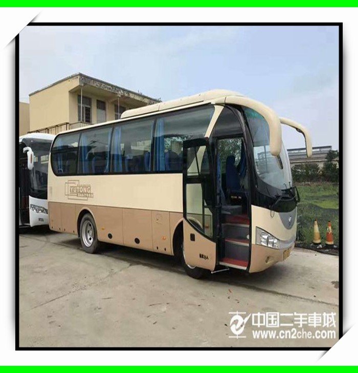 2013 year MADE IN CHINA KingLong bus for sale from china 50 seats used china buses