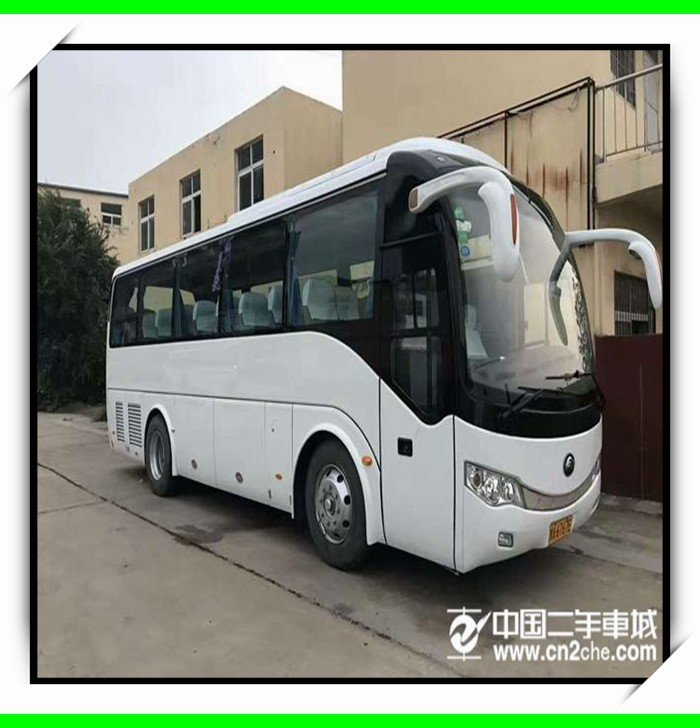 2013 year MADE IN CHINA Yutong bus for sale from china 50 seats right hand drive used china buses diesel engine