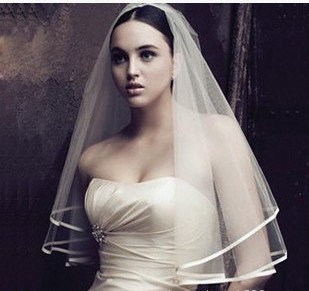 Milk white bridal veil spot manufacturer sells a new style of hair, bridal veil, wedding dress, 3pcs sales supplier