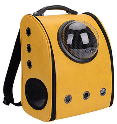 Pet Space Backpack；Pet supplies package；Pet Food, Pet Rope, Pet Comb，a variety of colors optional supplier