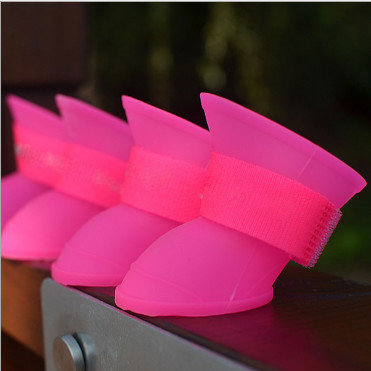 Pet supplies silicone rain boots, non-slip pet shoes, candy color fashion cute dog shoes，red,yellow,pink,black; supplier