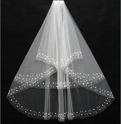 2018 New European and American double wedding, wedding, face veil, hand-stitched pearls, bridal veil supplier