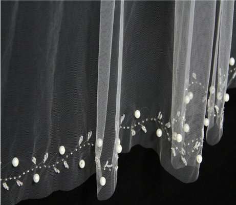 2018 New European and American double wedding, wedding, face veil, hand-stitched pearls, bridal veil supplier